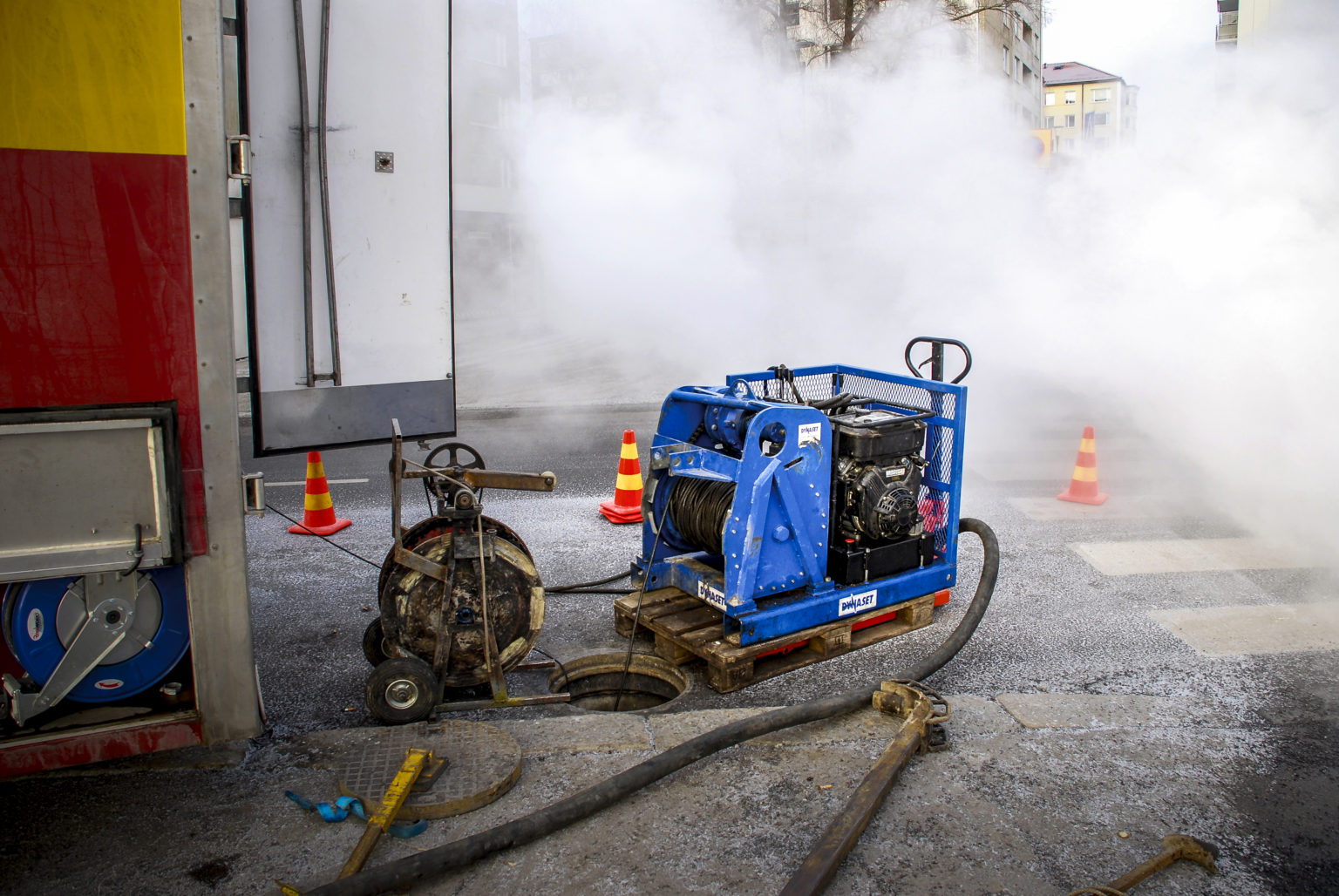 HV Hydraulic Winch & HVY Hydraulic Winch Unit – Pulling Power