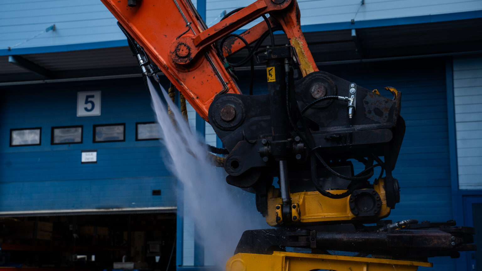 HPW-FIRE High Pressure Firefighting System – Powered by Hydraulics